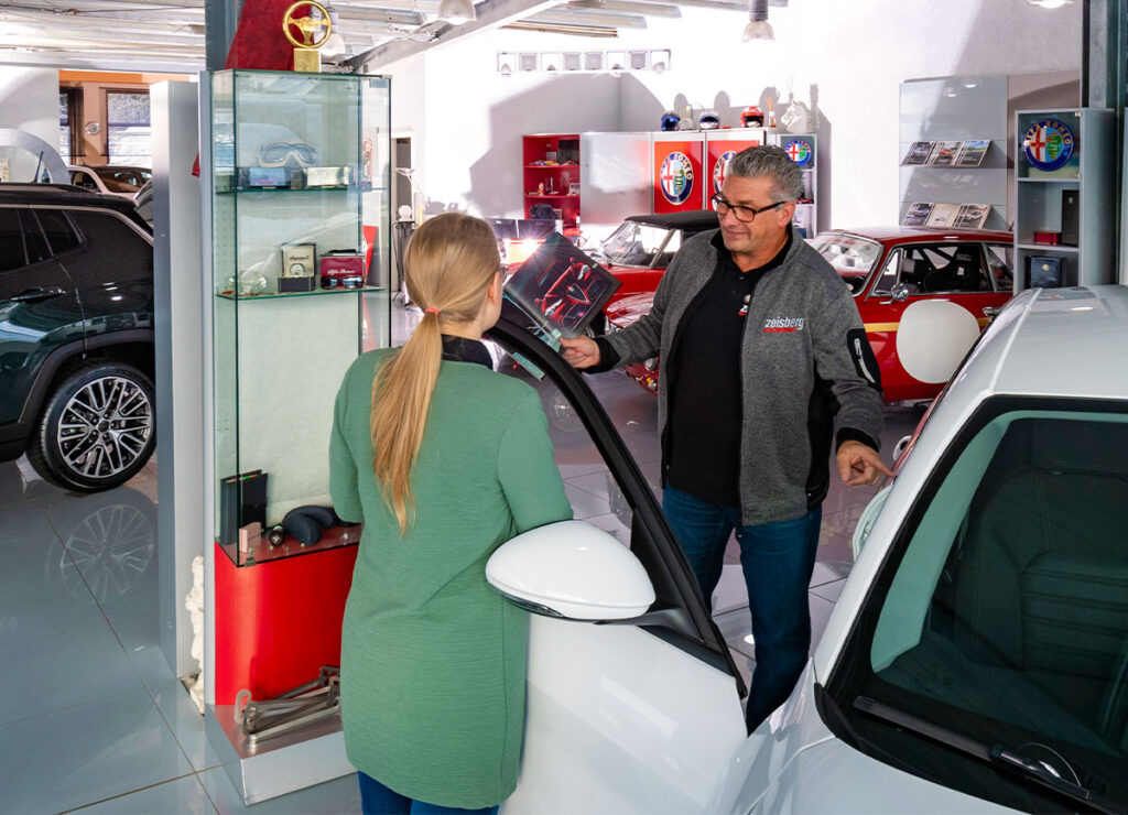 Zeisberg Corse: Sportlich motorisiert. Wir erfüllen Automobil-Träume.